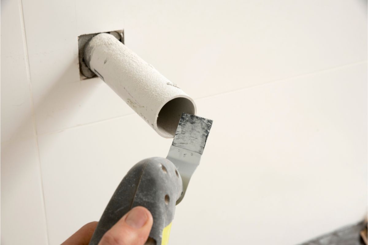 How To Smooth Out The Edges Of PVC - EZYGRIND